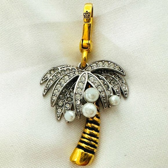 Juicy Couture | Jewelry | Authentic Rare Vintage Juicy Couture Crystal ...